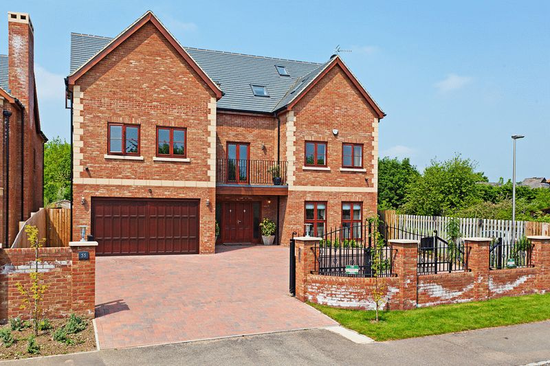 6 bed Detached for sale in Milton Keynes | Mouseprice